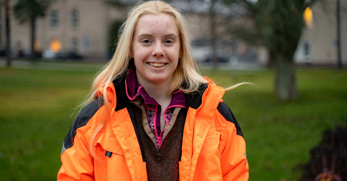 Agnes Kvarnström leder ungdomsfullmäktige i Raseborg | Västnyland ...