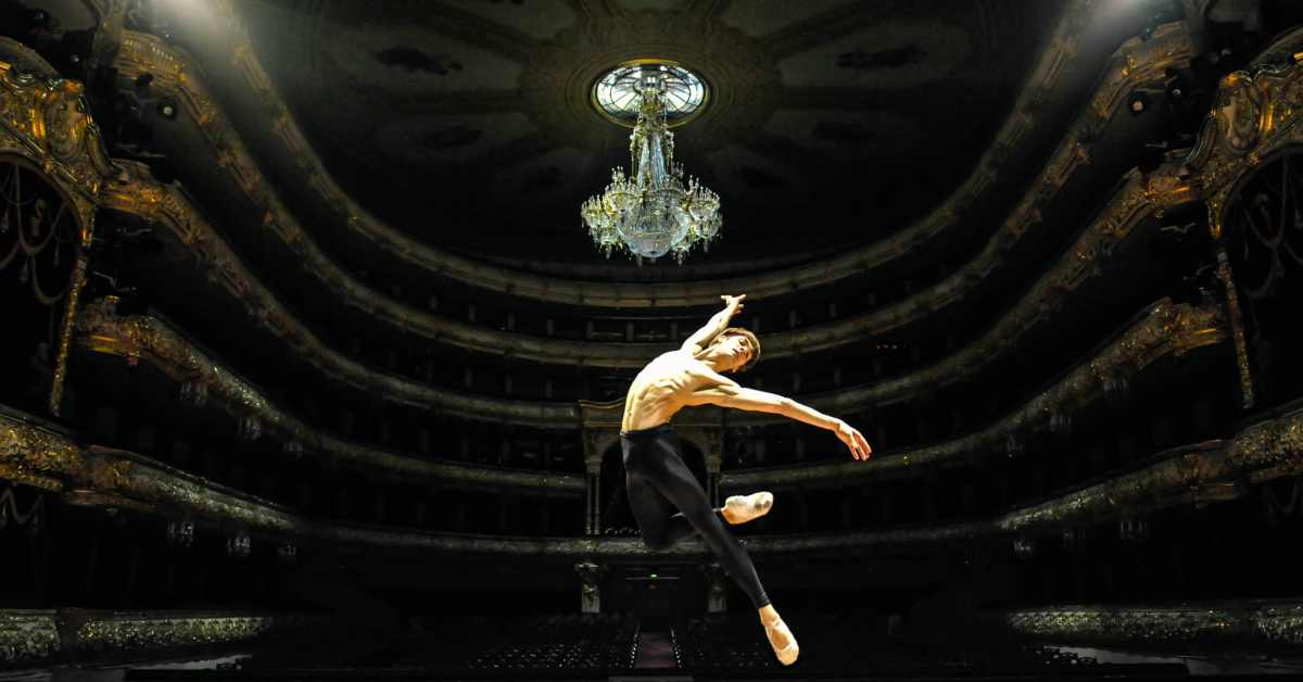 En dinosaurie på Nationalbalettens stora vårgala? | Kultur | Svenska Yle