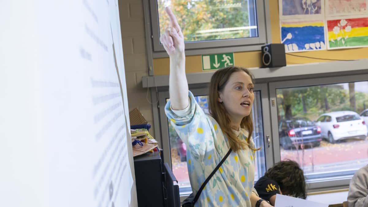 Opettajan mielestä peruskoulun suomen kielen opetus aliarvioi lapsia ...