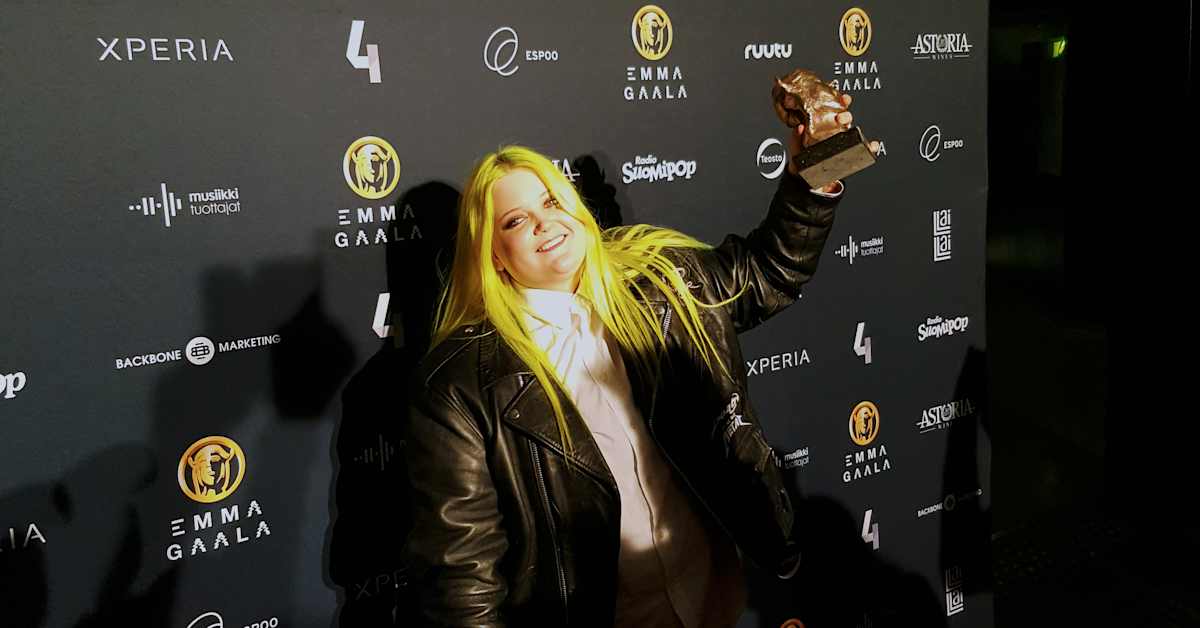 Alma, Isac Elliot, Antti Tuisku - alla åker till Los Angeles | X3M ...