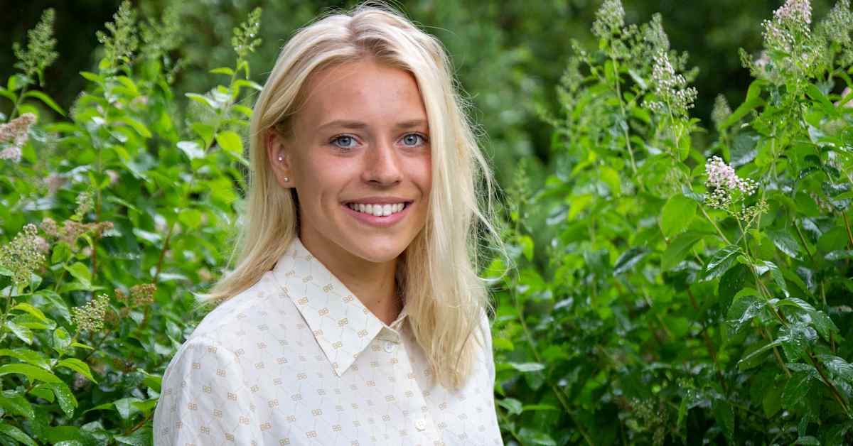 Alva Elle sjunger om tjejen som vill få killen att glömma sitt ex | X3M ...