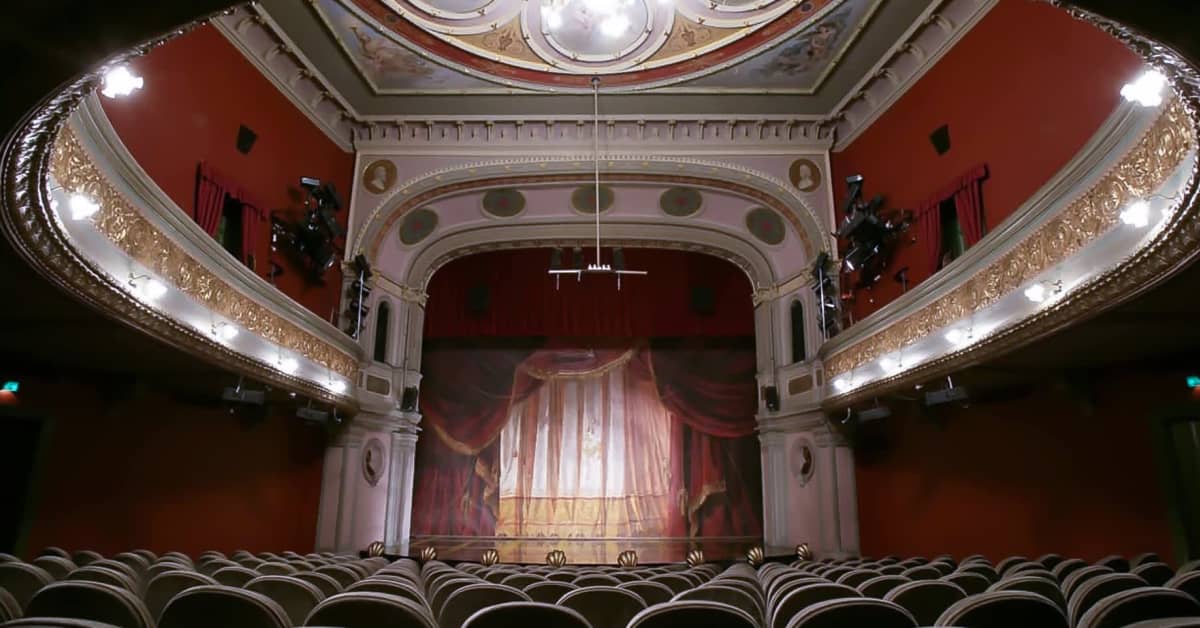 Porin teatterissa viime vuonna lähes 40 000 katsojaa – Evita-musikaali suosituin näytelmä ...