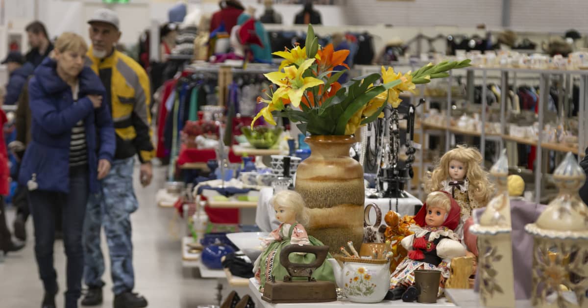 Reuse and recycling centres enjoy upswing, but nearly half of donations ...