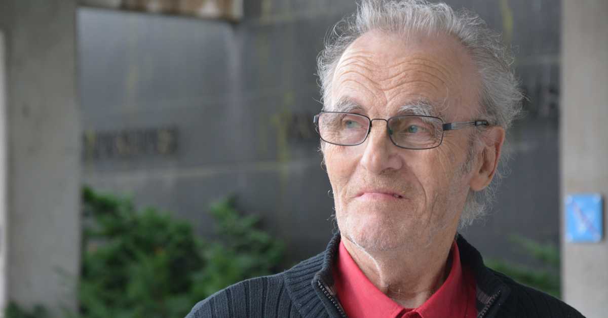 Kurt Lindgård första strokepatienten som flögs till Umeå för vård – är ...