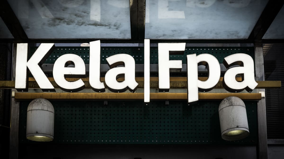 Auli Viitalan kolumni: Toimeentulotuki pitää lopettaa | Yle Uutiset