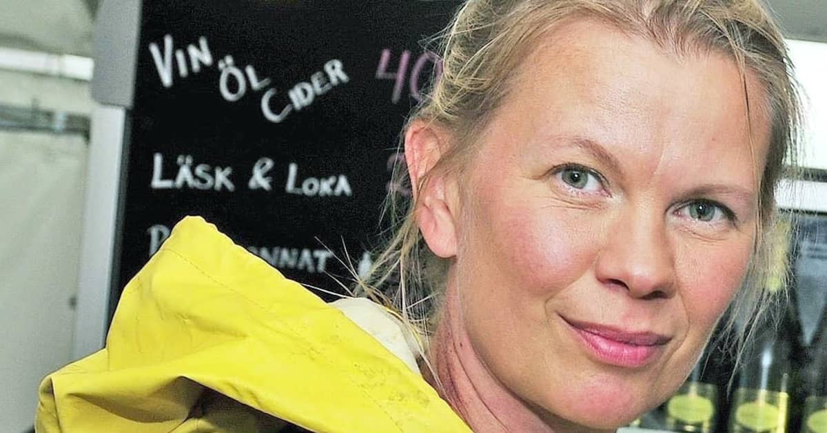 Näyttelijä Stina Rautelin, 59, on kuollut – oli yksi tunnetuimmista ...