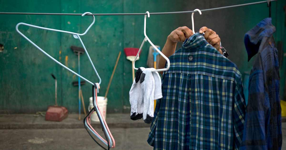 27 miljoner fattiga barn i Europa | Utrikes | Svenska Yle