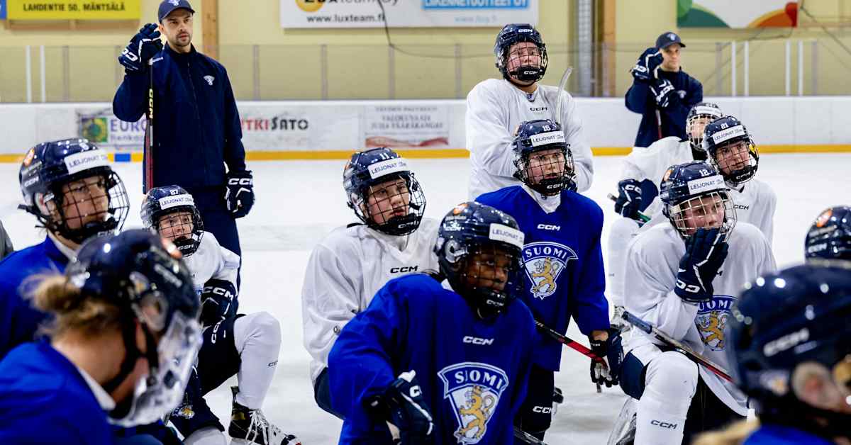 Tyttöleijonien joukkue MM-kotikisoihin valittu | Urheilua lyhyesti | Yle