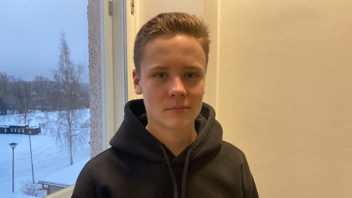 Arttu Kortelaisen, 17, videoita käytetään koulujen yrittäjyyden ...