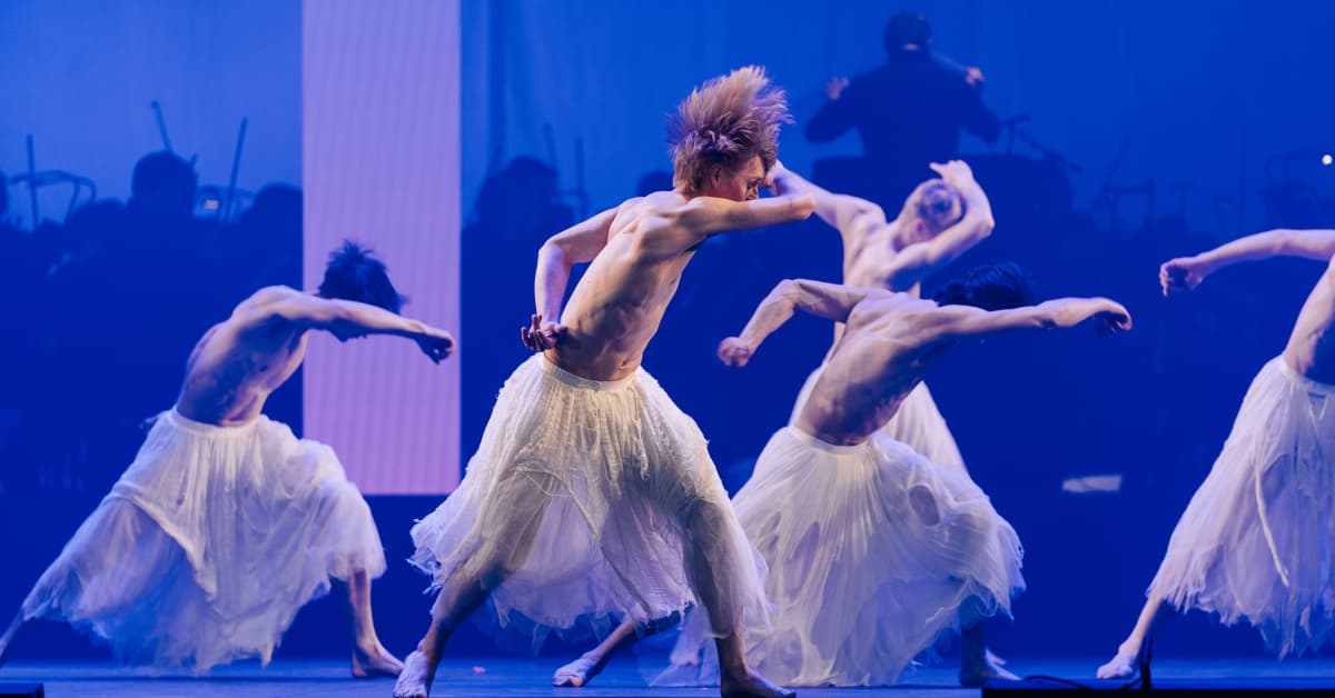 Kansallisoopperan väki lähtee tien päälle, siihen tarvitaan seitsemän ...