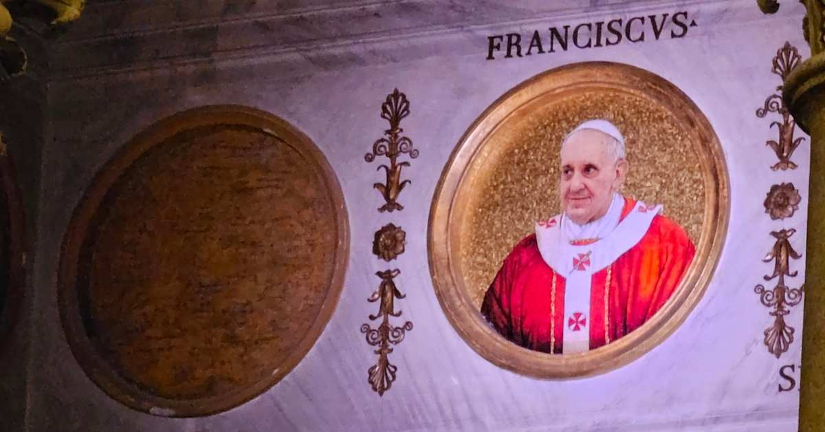 Kardinal, konklav, konsistorium – vi reder ut hur nästa påve väljs ...