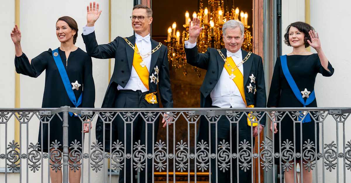 Tämä kuva näyttää hetken, kun Alexander Stubbista tuli presidentti ...