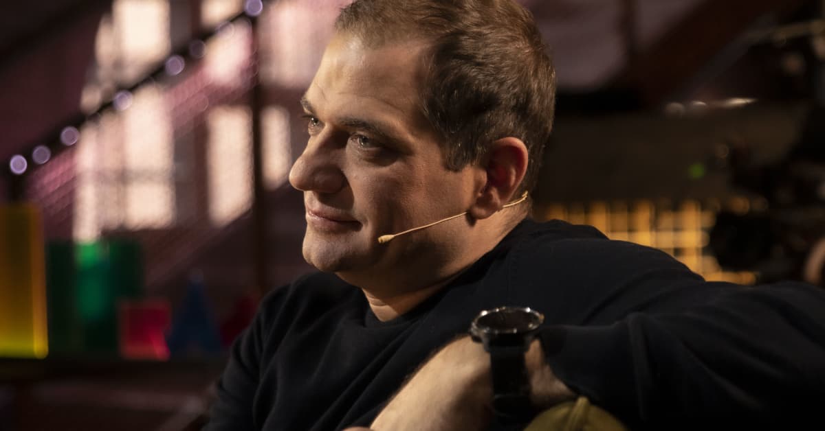 Riippuvuuksien asiantuntija Kaarlo Simojoki joi öisinkin kahvia ja jäi ...