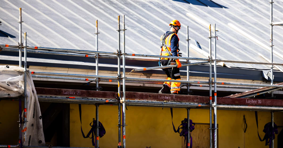 100 000 ihmistä pitäisi saada töihin, mutta palkasta ei juuri puhuta ...