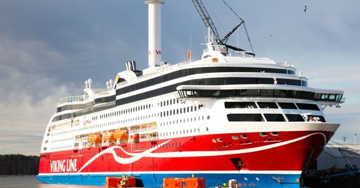 Viking Grace pääsi jatkamaan matkaa – alus saapuu Turkuun noin tunnin ...