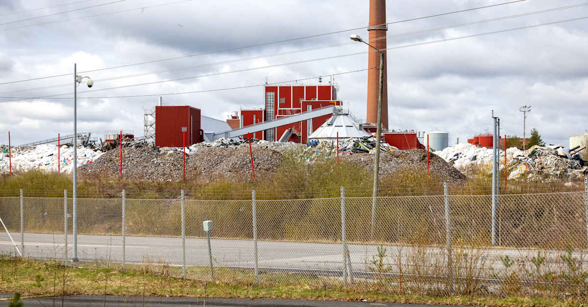 Kaipolan tehdasalue Jämsässä on edelleen täynnä jätettä – ely-keskus ...