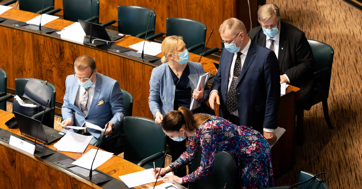 Parliament suspends EU stimulus package debate after 20-hour session | Yle