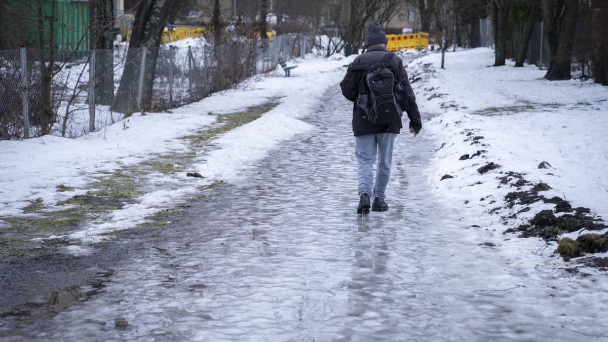 Finland unusually warm, sunny and dry in April | News | Yle Uutiset
