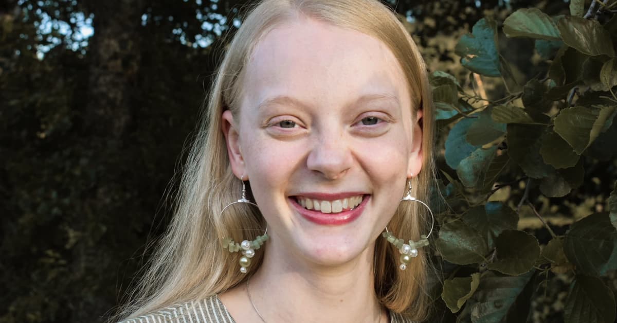 Tuore ylioppilas Maria Lampinen lähtee vapaaehtoistyöhön ja haaveilee ...