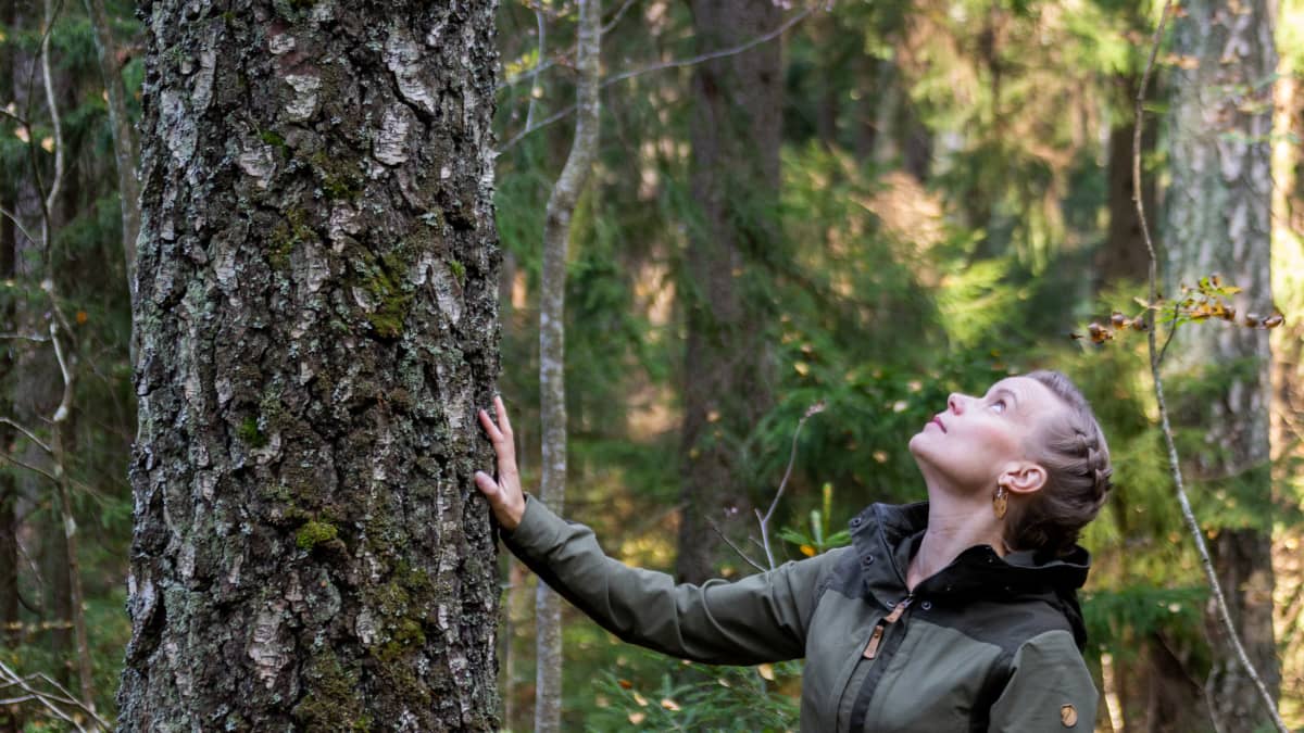 Entistä kettutyttöä Mia Takulaa on hakattu koulussa ja peloteltu ...