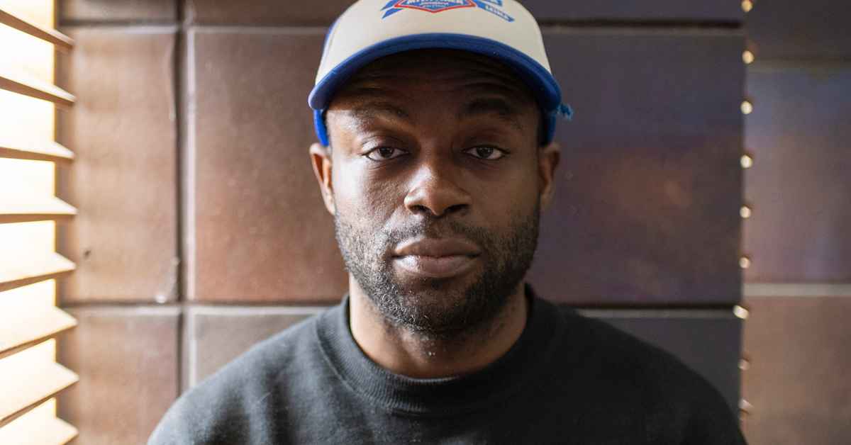 Artisten Jesse Markin misstänks ha misshandlat sin baby upprepade ...