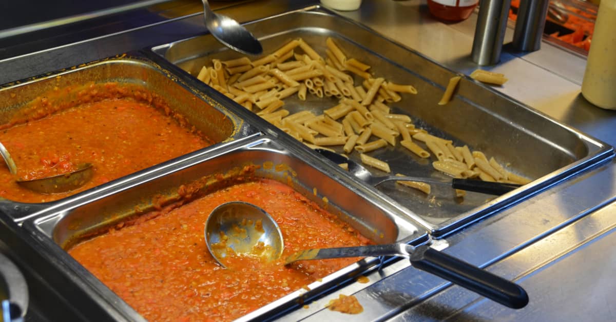Mårtensdals skola välkomnar förbättringar i skolmaten: ”Kvaliteten ...