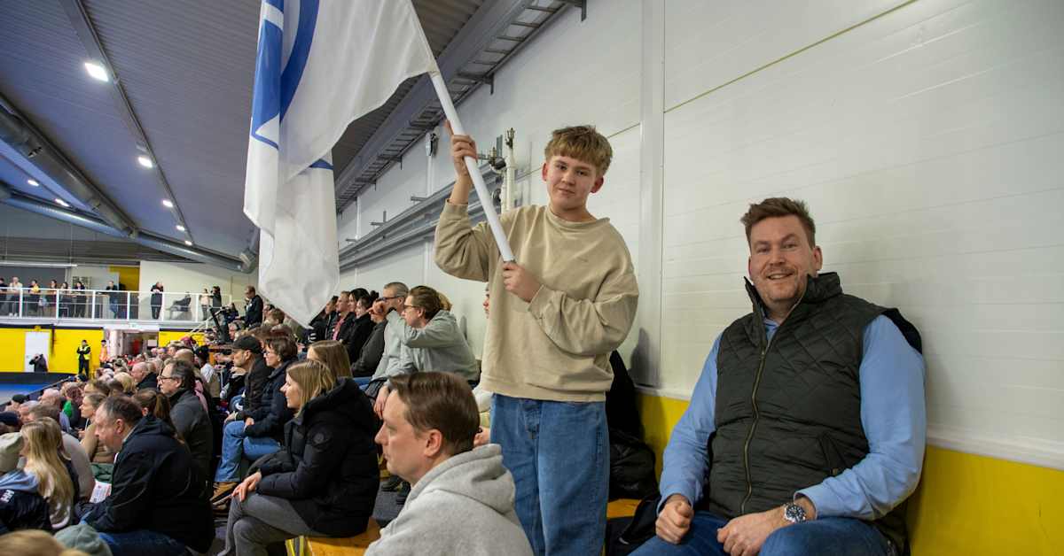 Fulla läktare på derby i innebandy – damerna i Borgå PSS tog säsongens ...
