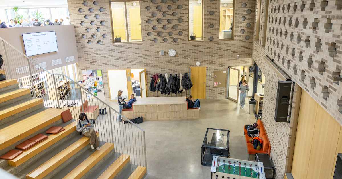 Strömborgska skolan i Borgå är full – en del av de nya ettorna kan få ...