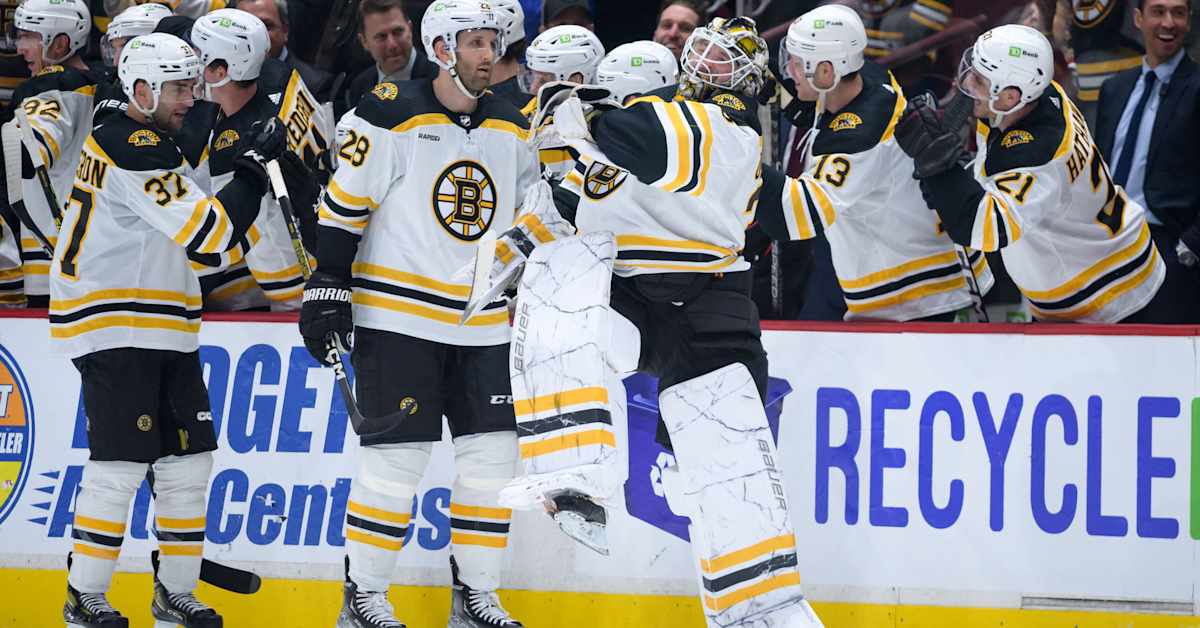 Målvakten blev målskytt – se hur Linus Ullmark gjorde om Pekka Rinnes ...