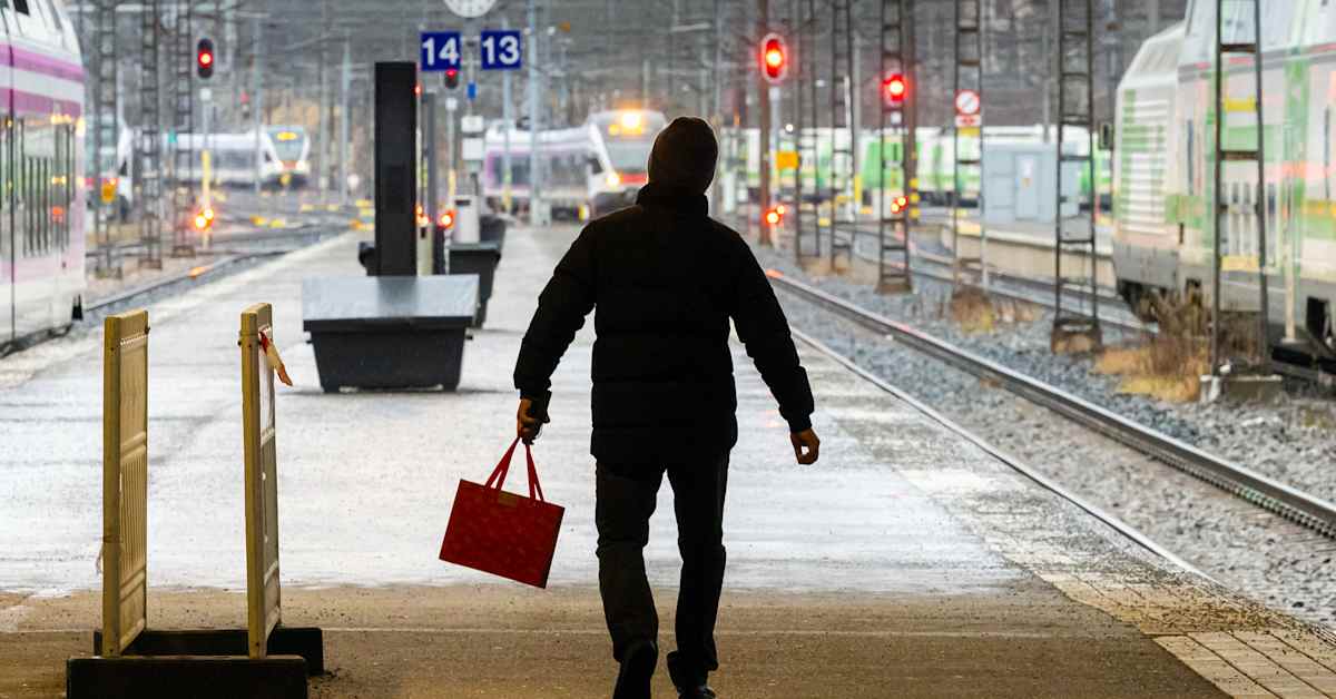Juna­liikenteessä häiriöitä pääradalla | Uutisia lyhyesti | Yle Uutiset