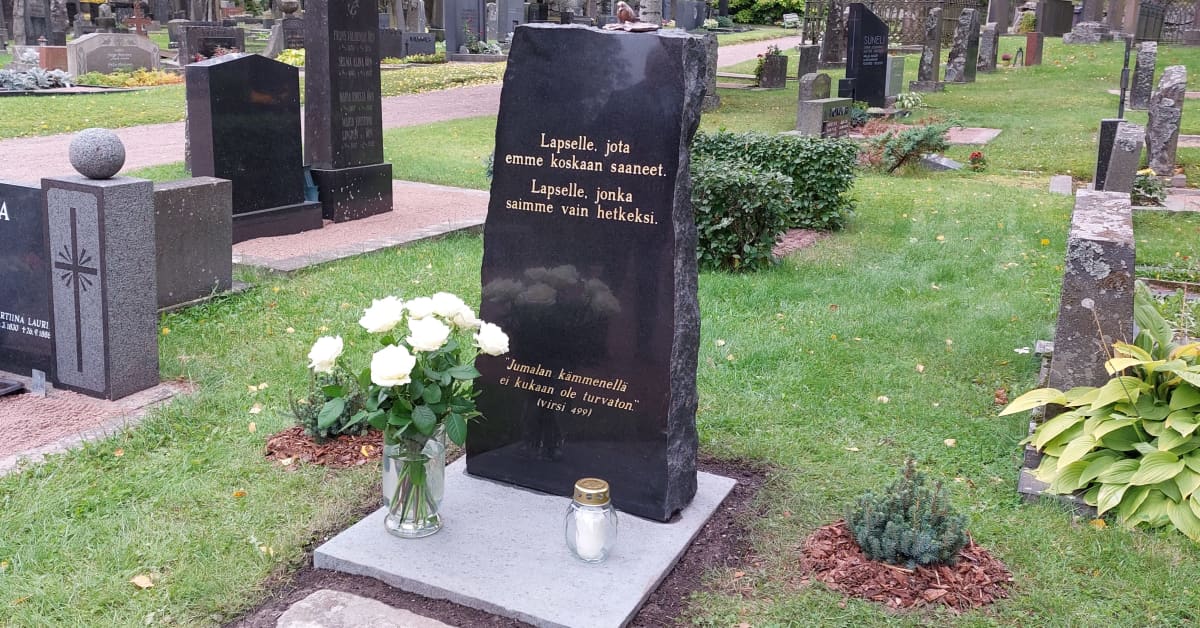 Tyhjän sylin muistopaikka Raumalla muistuttaa myös piilotetusta surusta ...