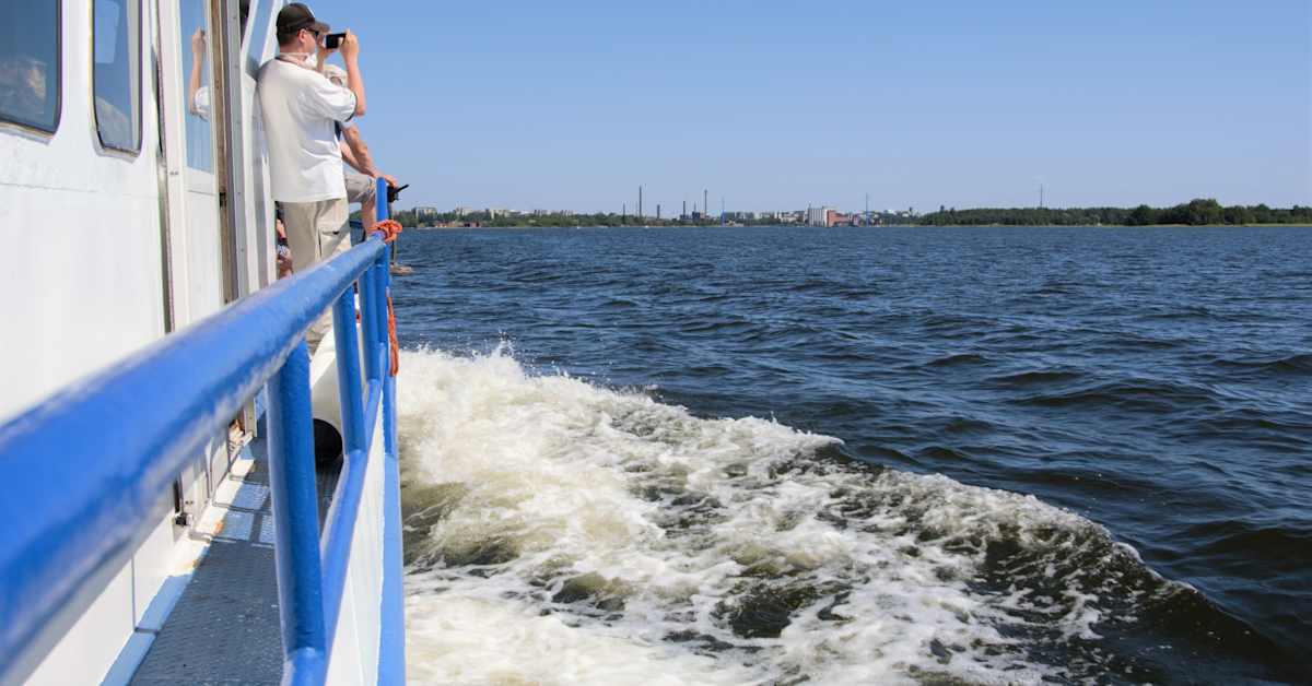 På skärgårdskryssning i Vasa med MS Tiira: "Härligt att komma ut på ...