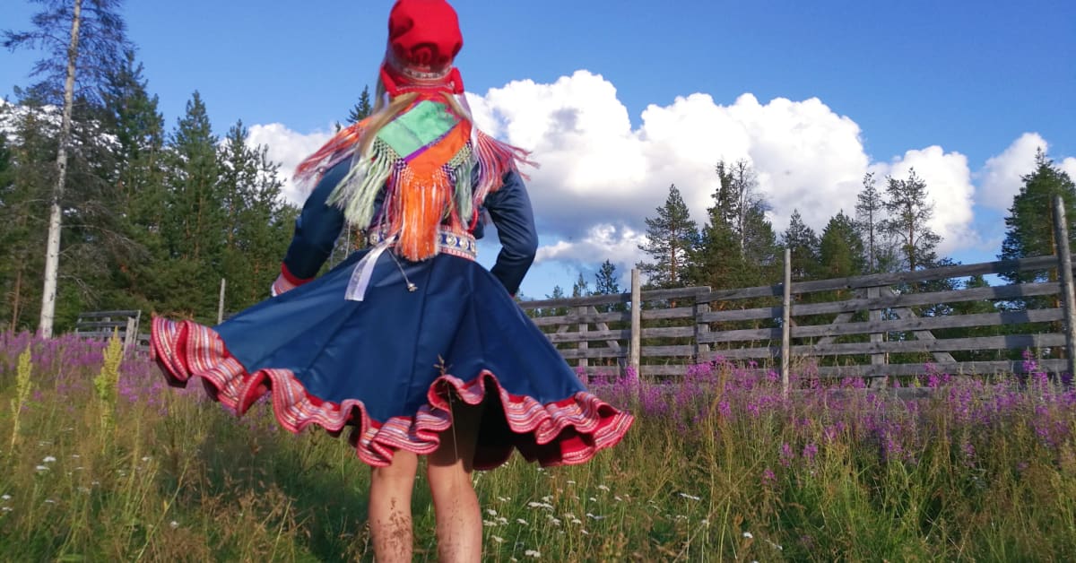 "Maid áhkku dagalii?” Ná smiehttá Reetta Tornensis, go háliida duddjot ...