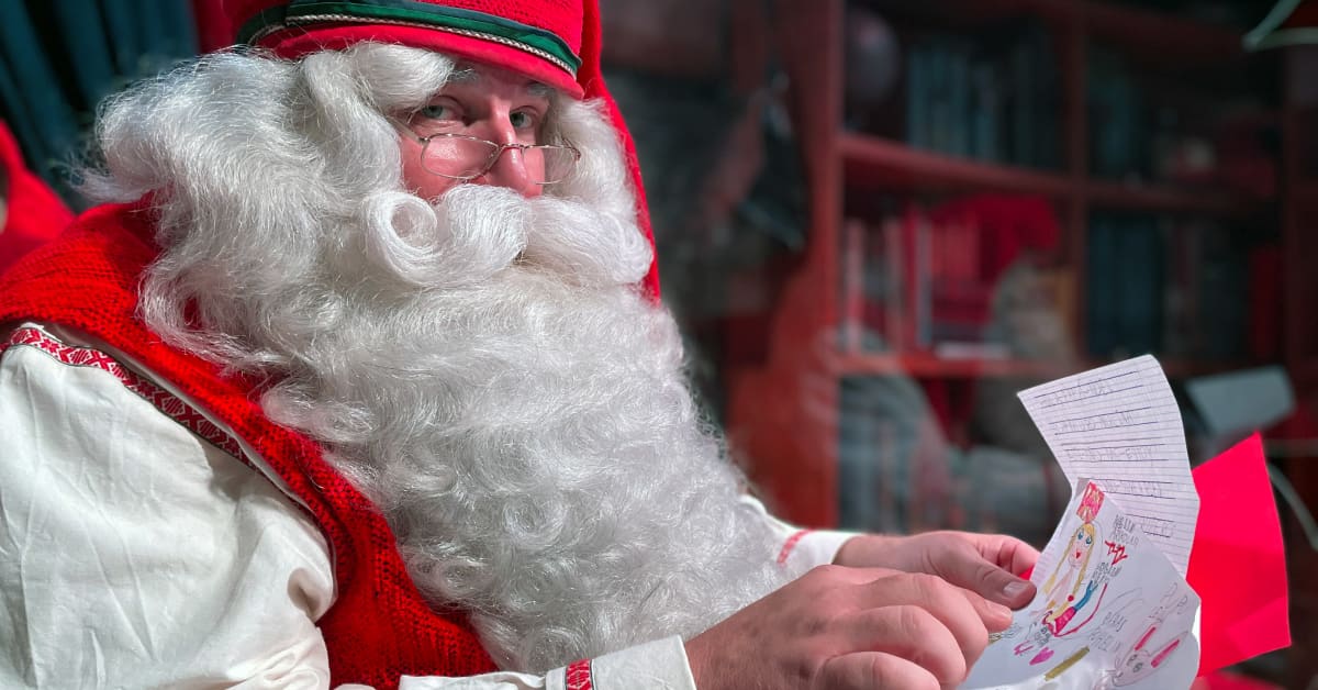 Three elves cycle from Germany to Santa's village | Yle News | Yle