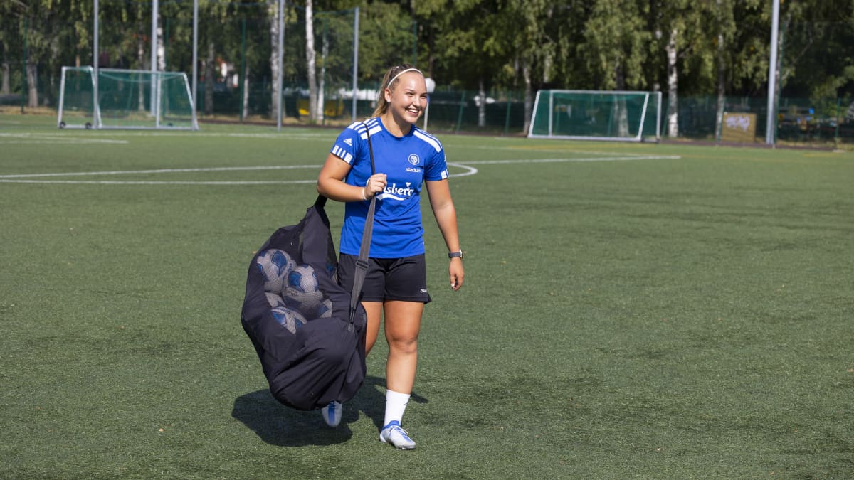 Oona Sevenius päätti viisivuotiaana, että hänestä tulee ...