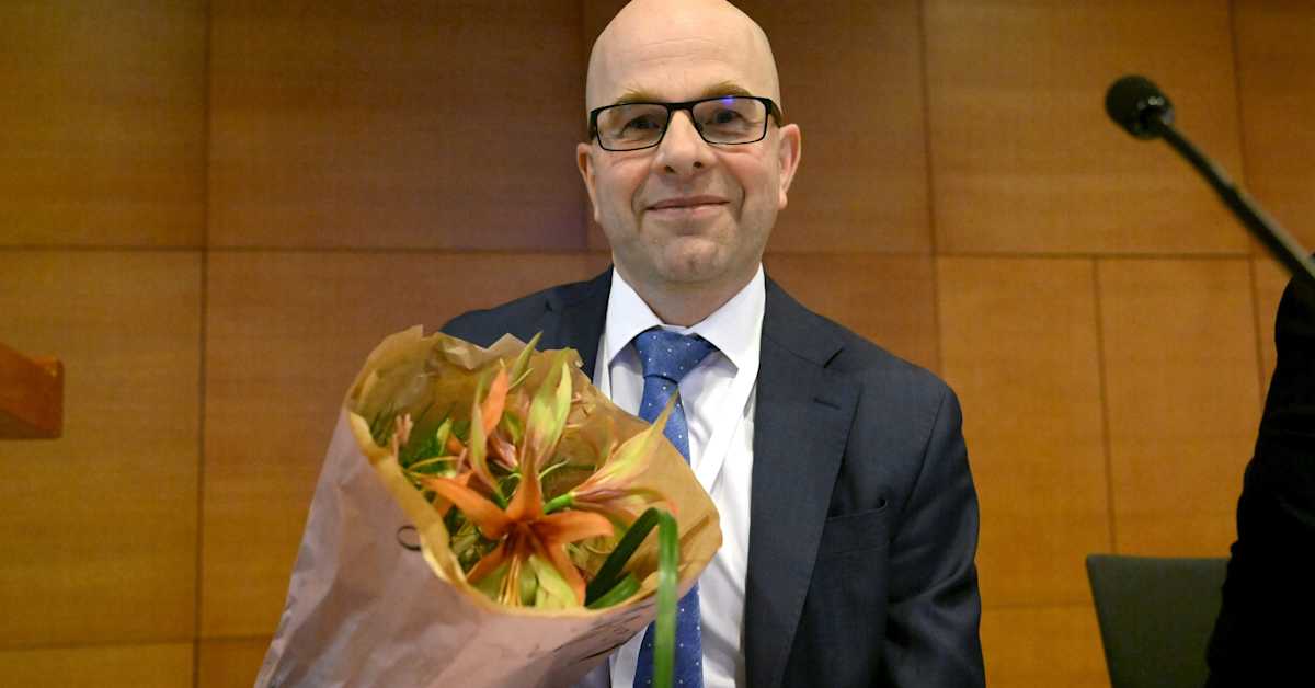 Toimihenkilöliitto Pron uudeksi puheenjohtajaksi nousee Niko Simola ...