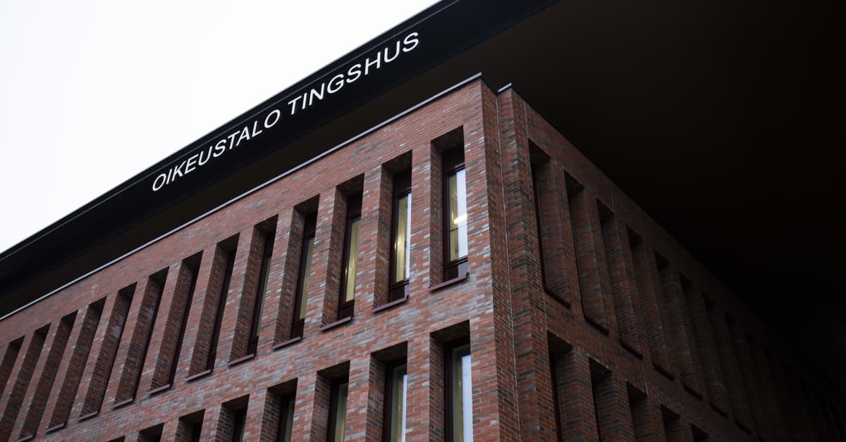 Espoon Soukanniemen murha­oikeuden­käynti alkaa käräjä­oikeudessa ...