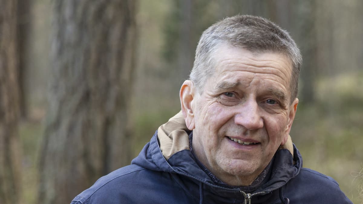 Kirjailijat Olli ja Riitta Jalonen: “Luovan työn tekemistä pitää ...