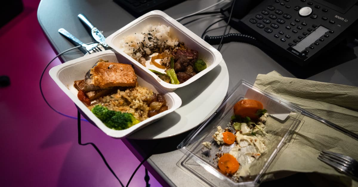 Finnair lands in-flight meals at supermarket | Yle