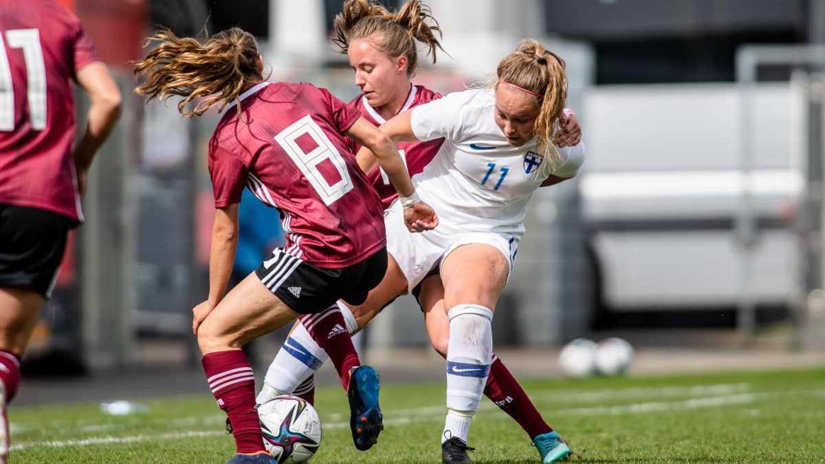 Helmarit matkaa Kyprokselle ilman tähtipuolustajaansa – Natalia ...