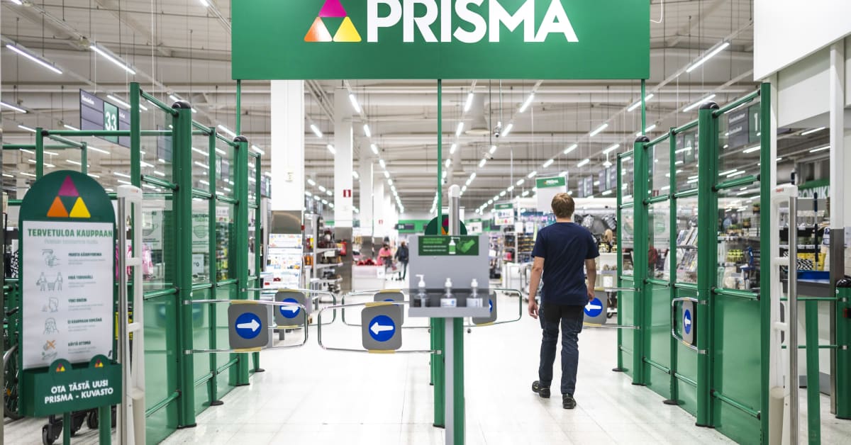 Kuopion Prisma alkaa suitsia kaupan parkkipaikalla asiattomasti ...