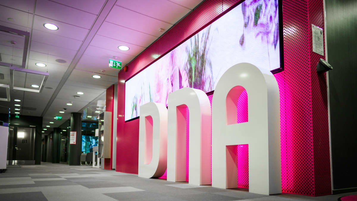 DNA:lle 100 000 euron uhkasakko: Sopimusta koskevan tekstiviestin saa ...