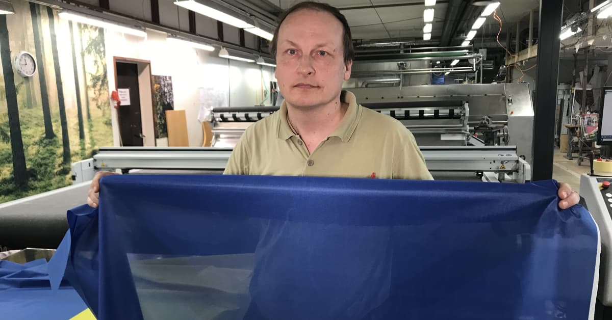 Ukrainan lippuja myydään Suomessa nyt ennätyksellisen paljon ...