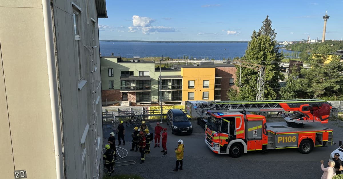 Poliisi epäilee: Pispalan kerrostalon tulipalo oli sytytetty tahallaan ...