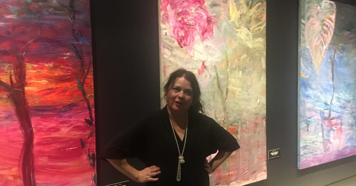 Nanna Suden Taiteilija ja raivoisa rakkaus -näyttely aukesi Malvassa – "Olen maalannut ihan ...