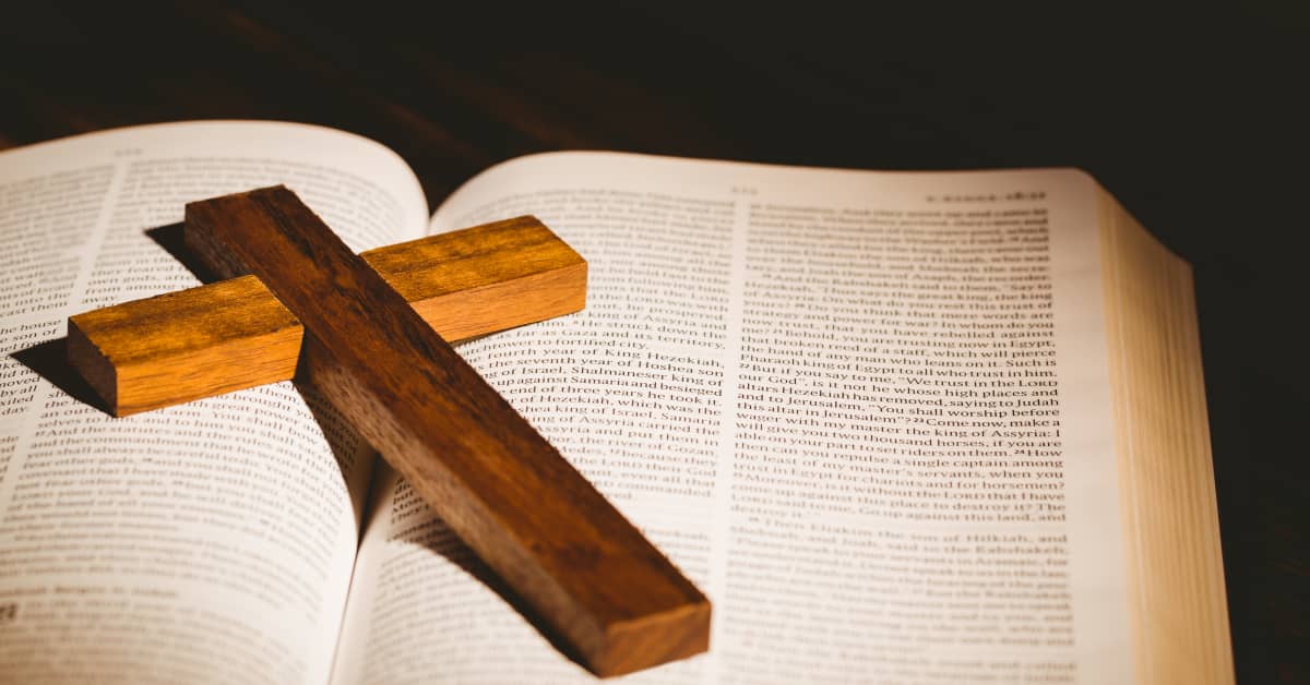 Vanha testamentti suomennetaan uudestaan siten, että nuoretkin ...