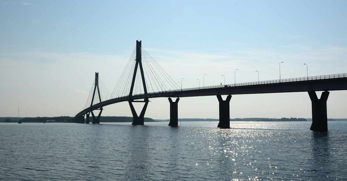 Person hittades drunknad vid Replotbron – polisen misstänker inget ...