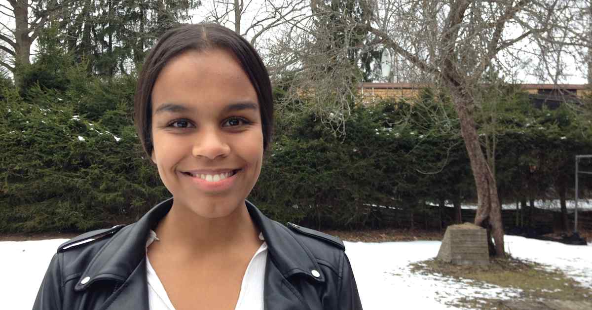 Rebecka Holm: Ingrip när rasister retar barn | Inrikes | Svenska Yle