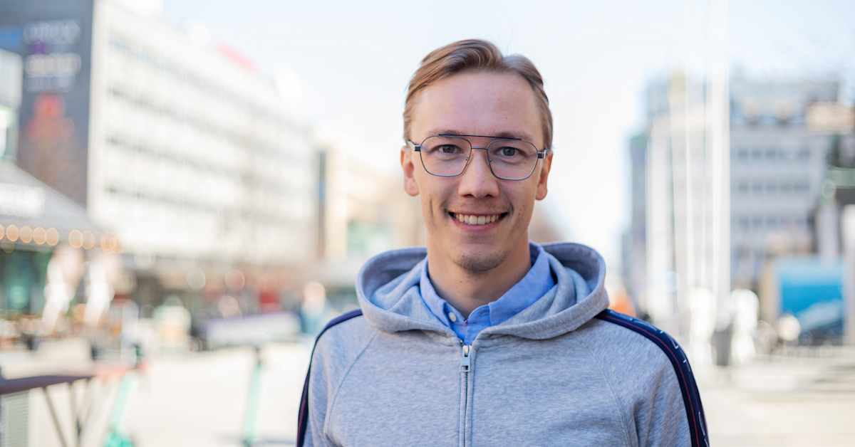 Frans Villanen Vaasan kaupunginvaltuuston puheenjohtajaksi, Jasmin ...