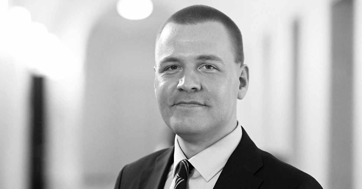 Eemeli Peltonen kertoi kesällä sairauslomastaan | Politiikka | Yle